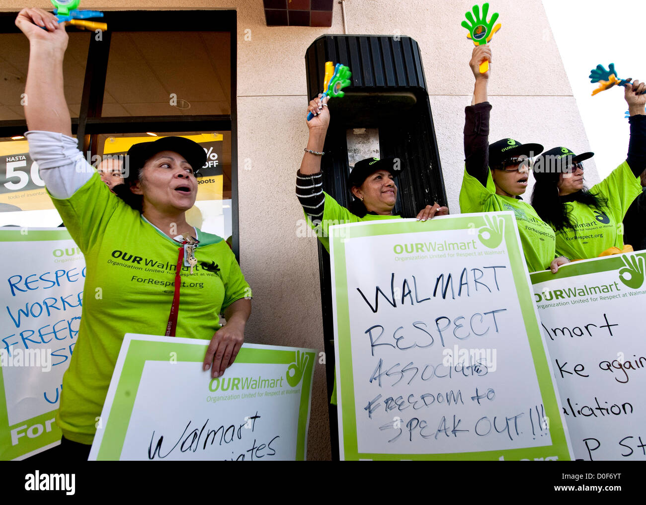 Nov. 23, 2012 - Paramount, California, U.S. - Wal- Mart workers, union ...
