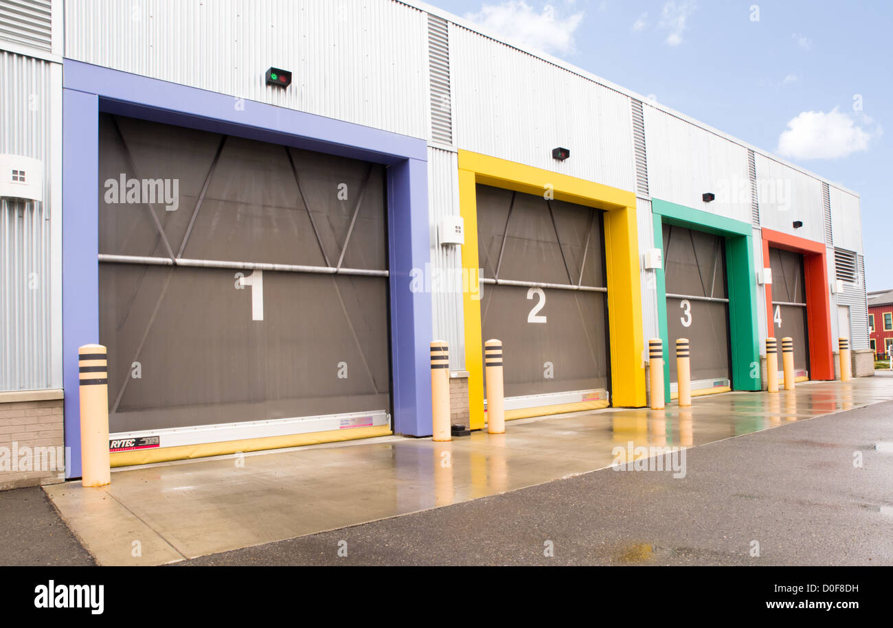 Hospital garage hi-res stock photography and images - Alamy