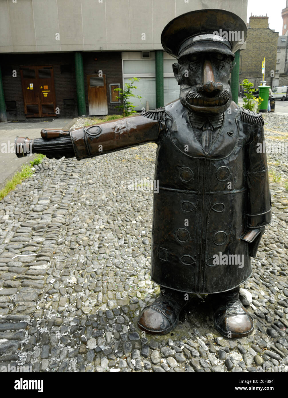 Sculpture of person hi-res stock photography and images - Alamy