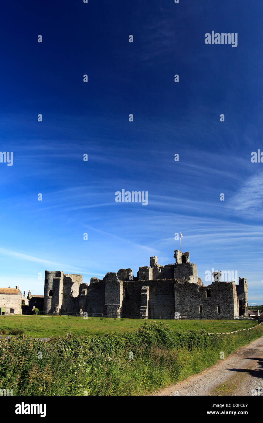 Middleham castle hi-res stock photography and images - Alamy
