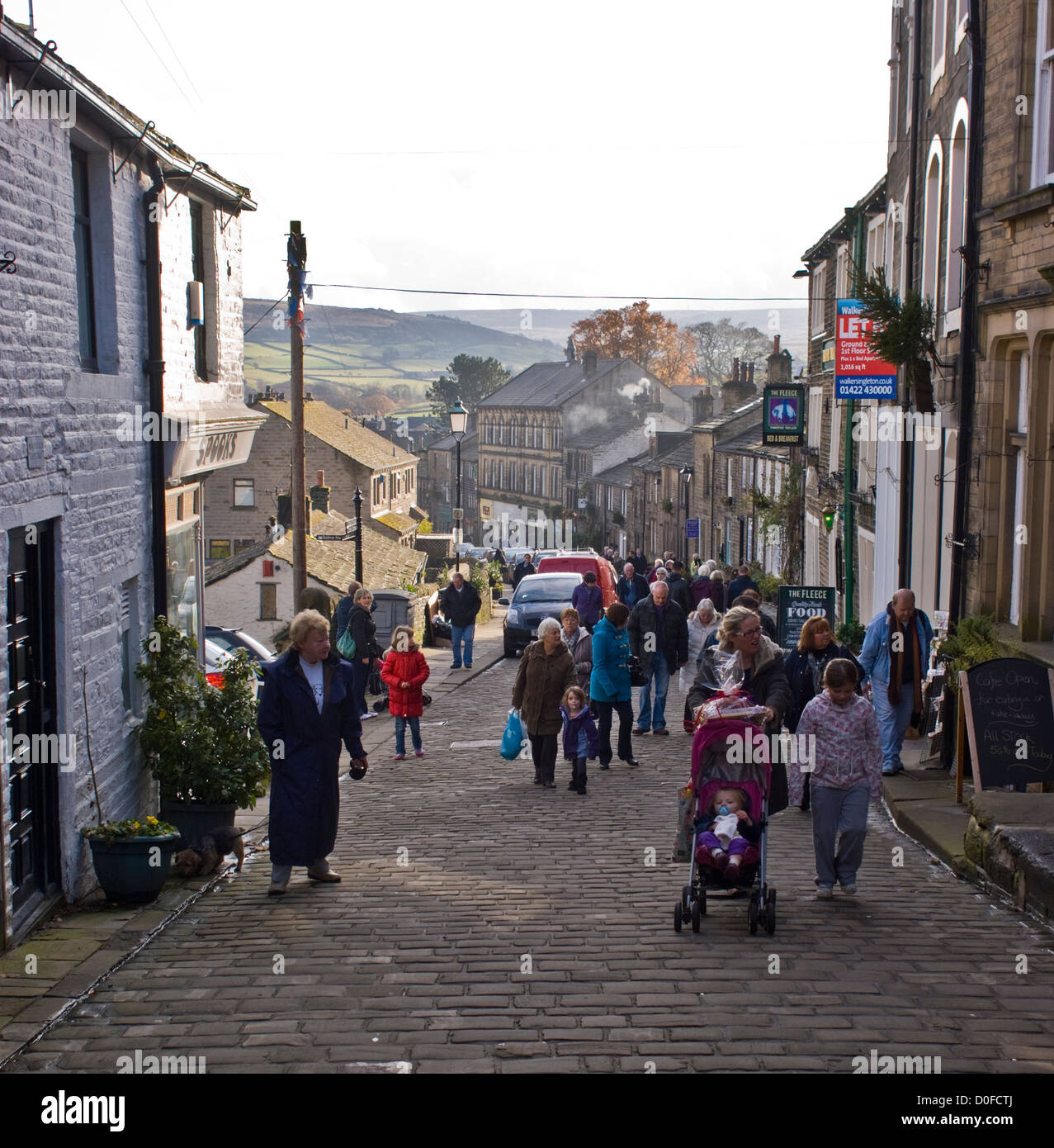 Main street haworth hi-res stock photography and images - Alamy