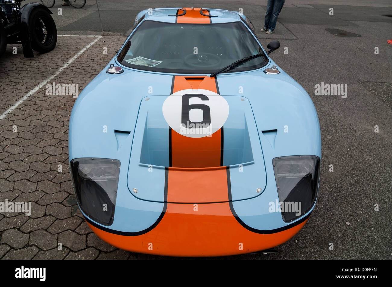 Gt40 engine hi-res stock photography and images - Alamy