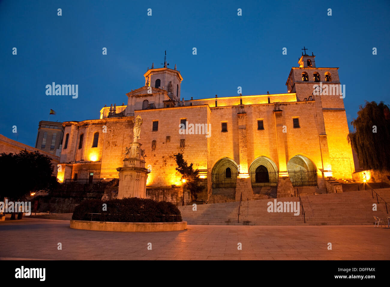Catedral de la asuncion santander hi-res stock photography and images ...