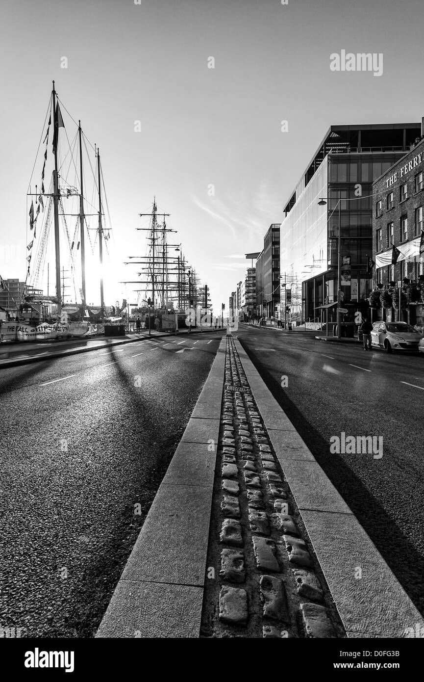 Dublin road and border hi-res stock photography and images - Alamy