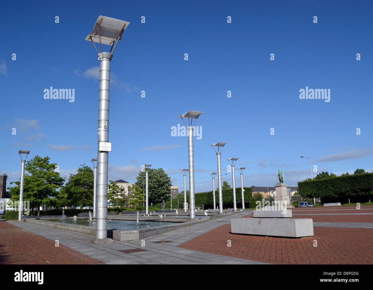 Callaghan Square formerly Bute Square in Cardiff with a statue of the ...