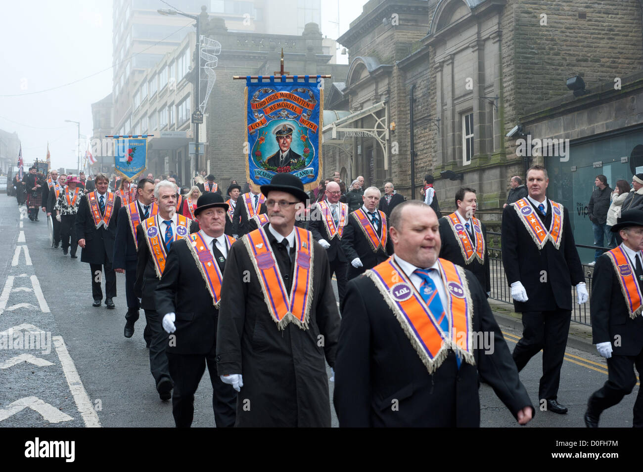 Orangemen protest parade hi-res stock photography and images - Alamy