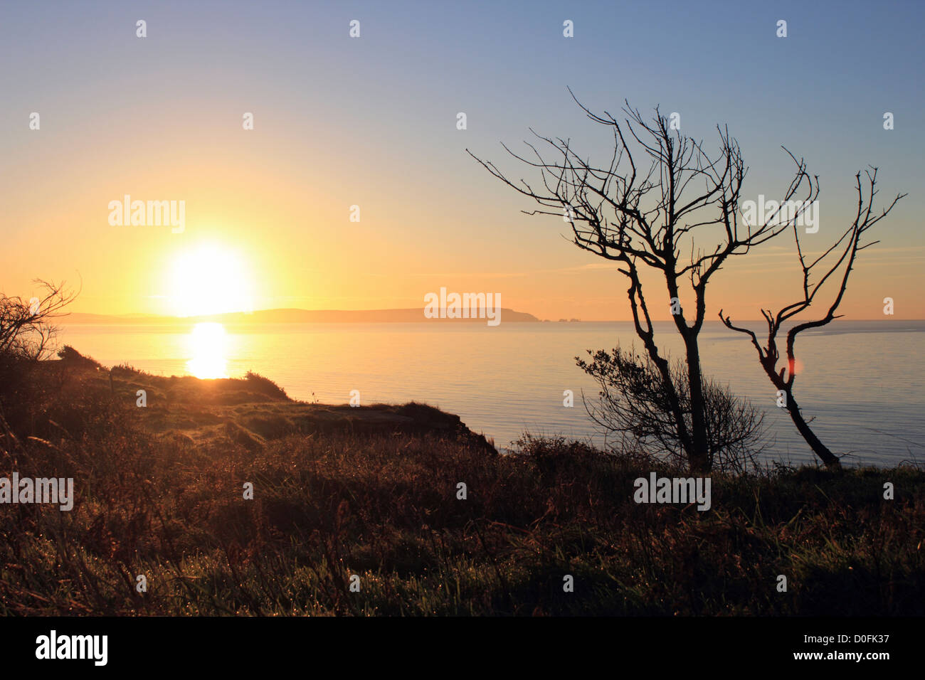 Sunrise over the Isle of Wight Hampshire England UK Stock Photo - Alamy