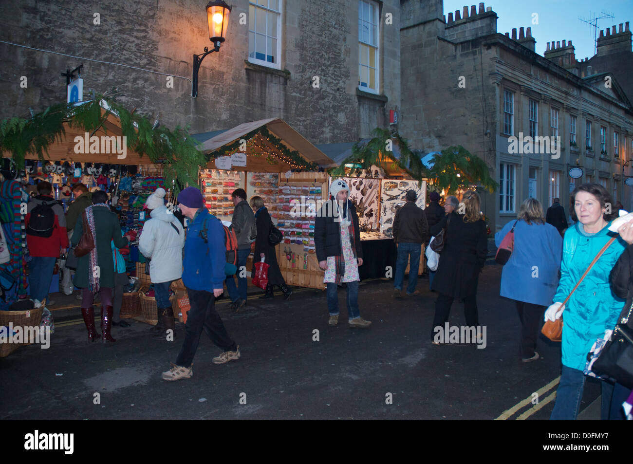 Christmas market bath uk hi-res stock photography and images - Alamy