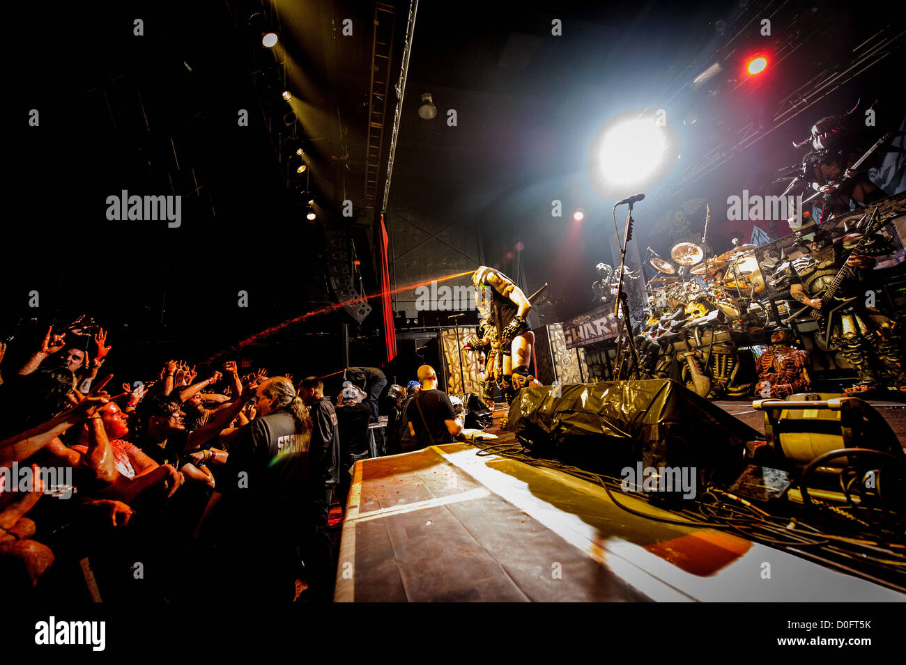 Gwar band hi-res stock photography and images - Alamy