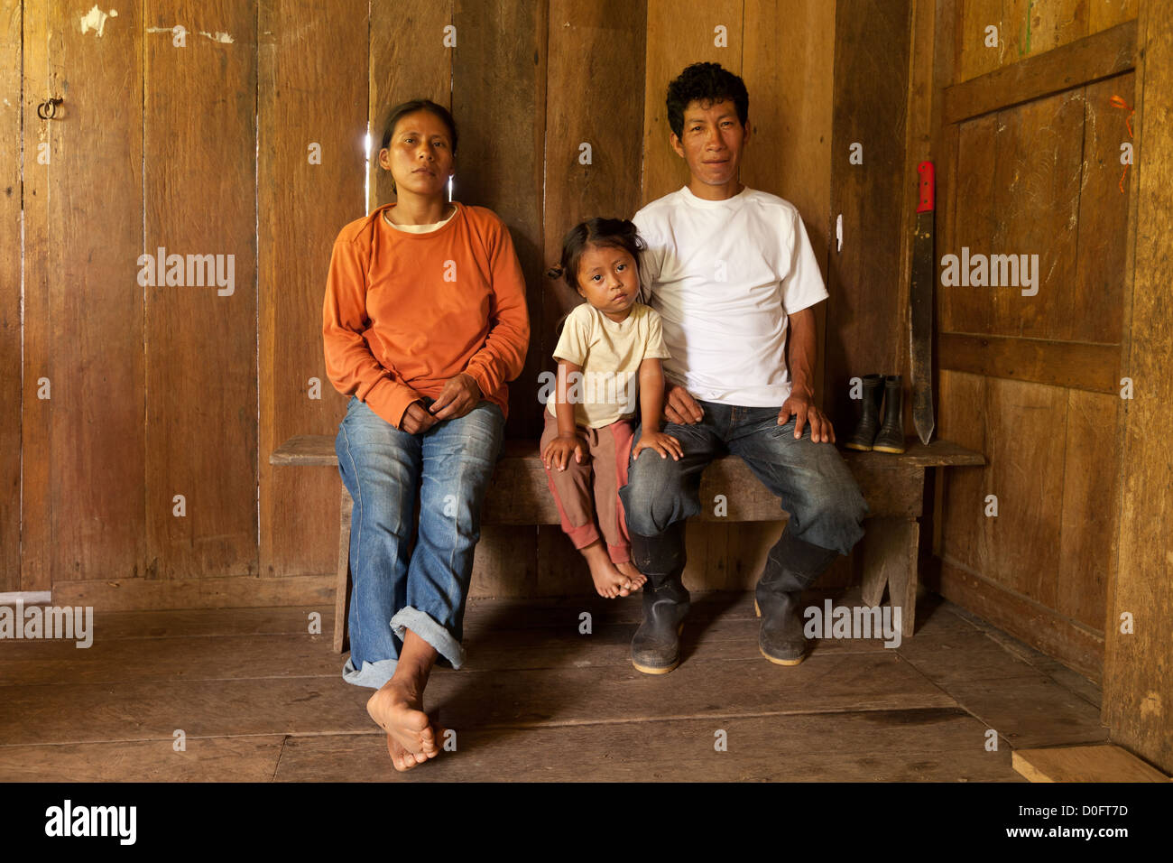 Quechua Family From Ecuadorian Amazonia Cocoa Farmers Stock Photo - Alamy