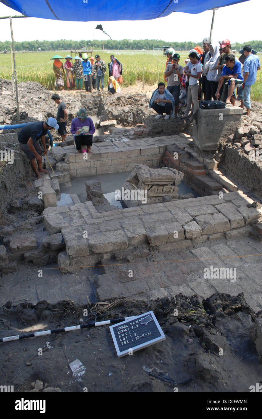 Java w hi-res stock photography and images - Alamy