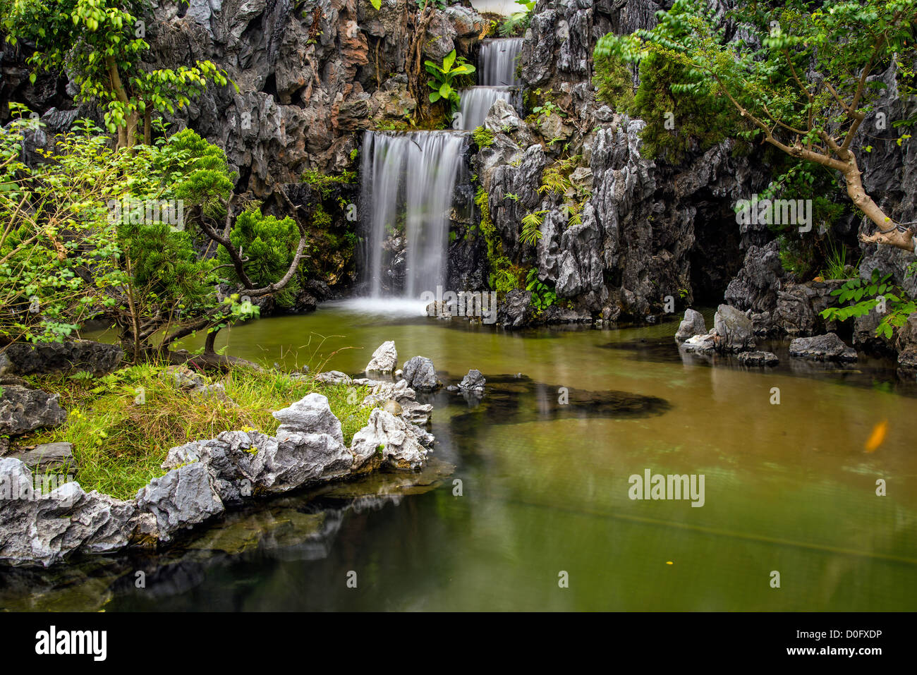 Chinese Waterfall High Resolution Stock Photography and Images - Alamy