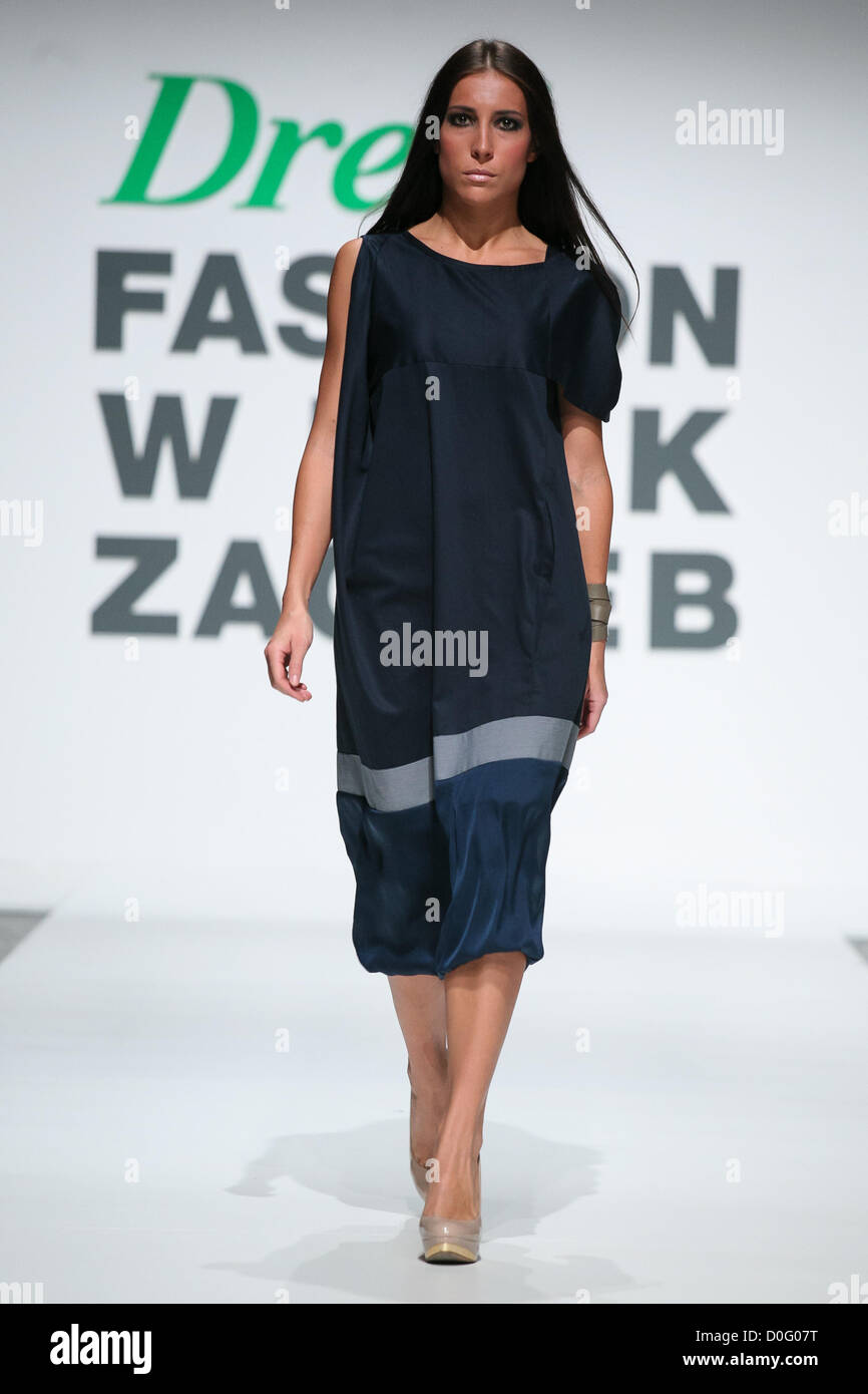 Zagreb, Croatia. 24th November 2012. Iva Karačić spring summer ...