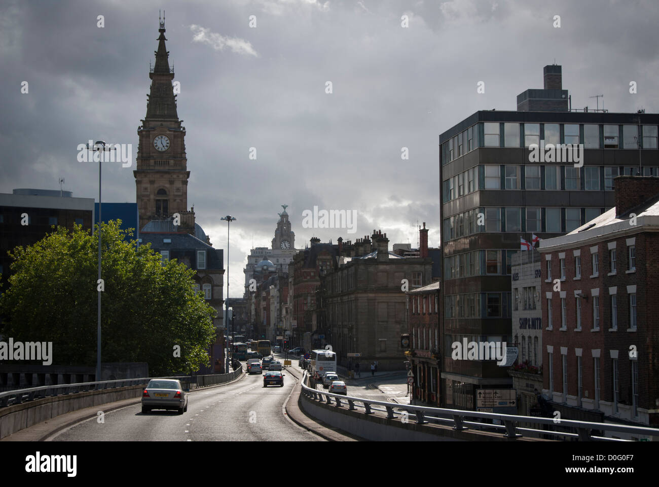 Liverpool city skyline hi-res stock photography and images - Alamy