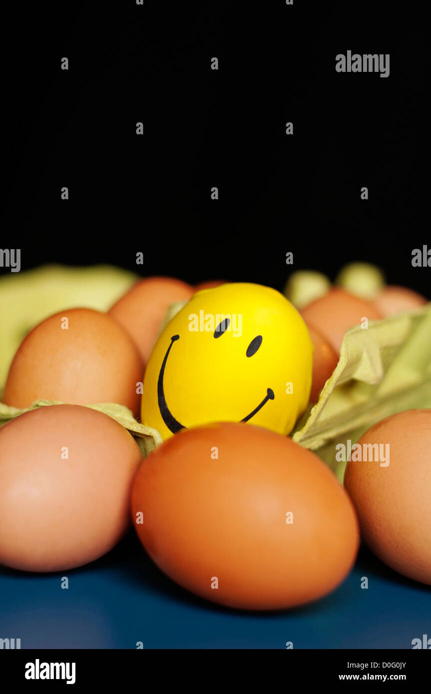 Smiley face eggs hi-res stock photography and images - Alamy