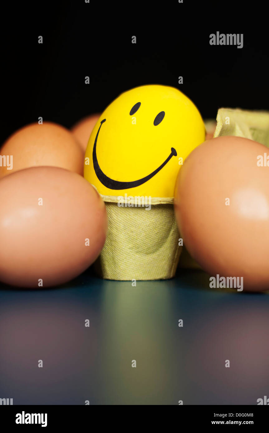 Smiley face eggs hi-res stock photography and images - Alamy