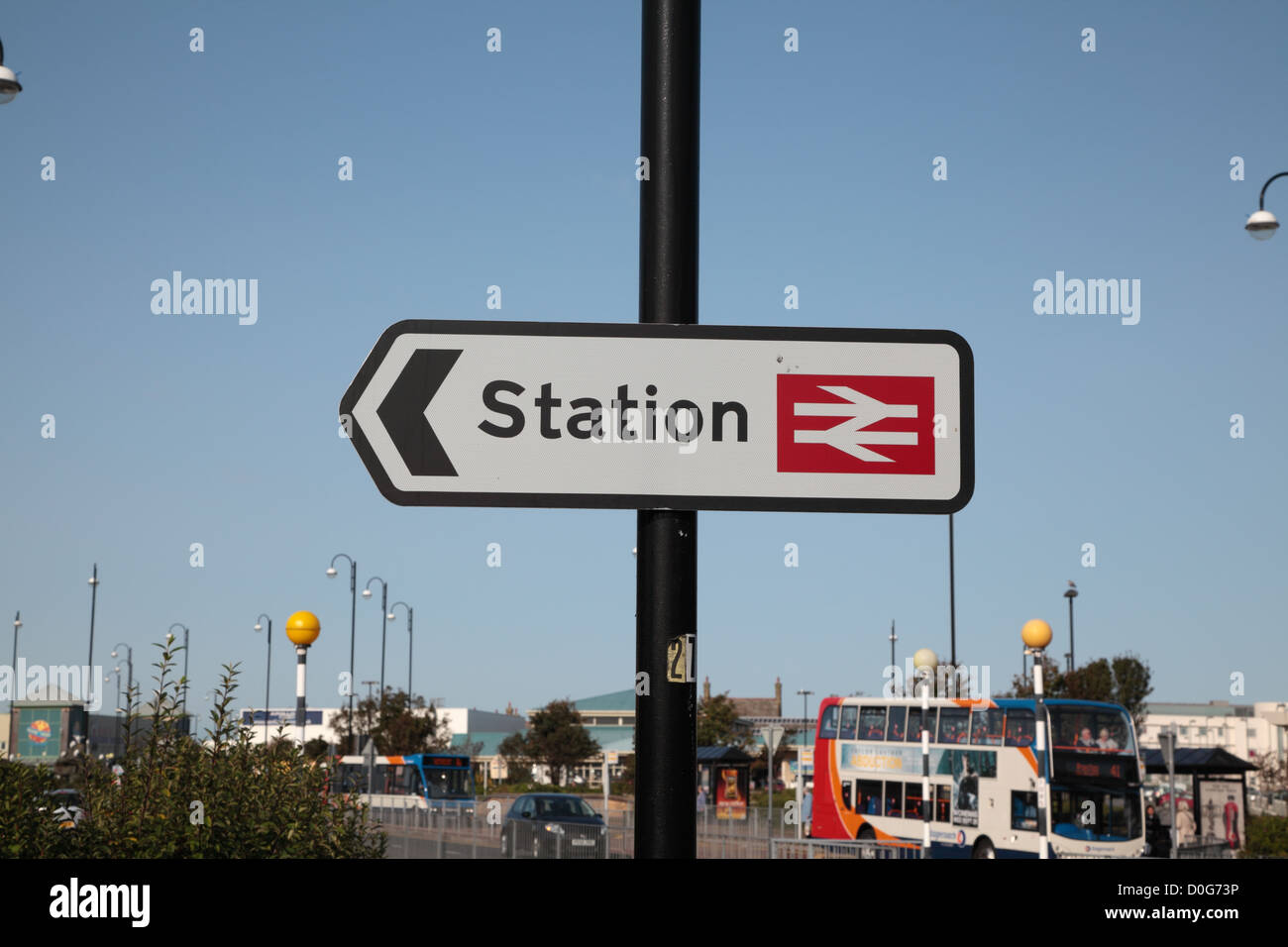 Arrow bus hi-res stock photography and images - Alamy