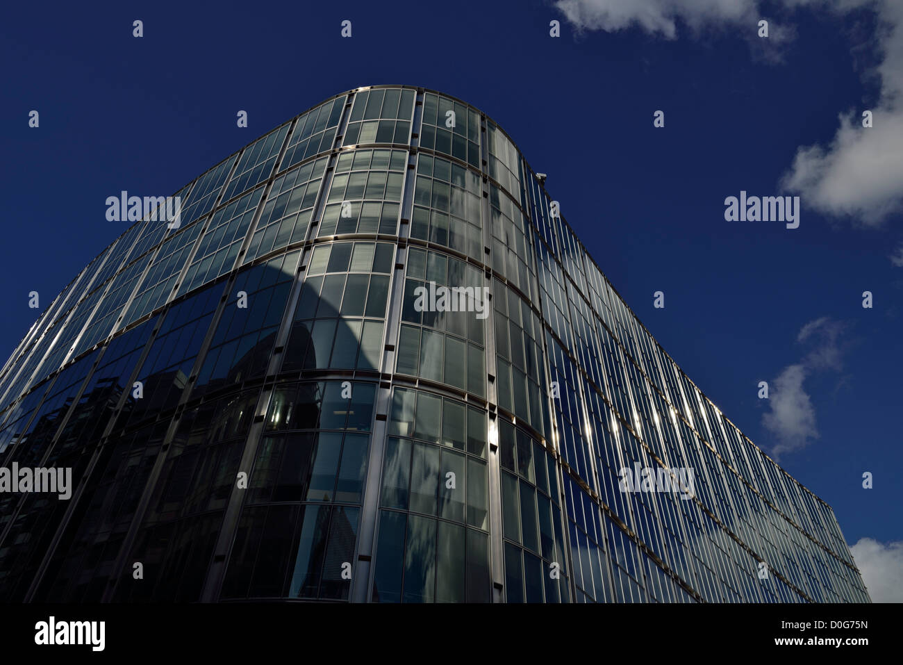 201 bishopsgate london hi-res stock photography and images - Alamy