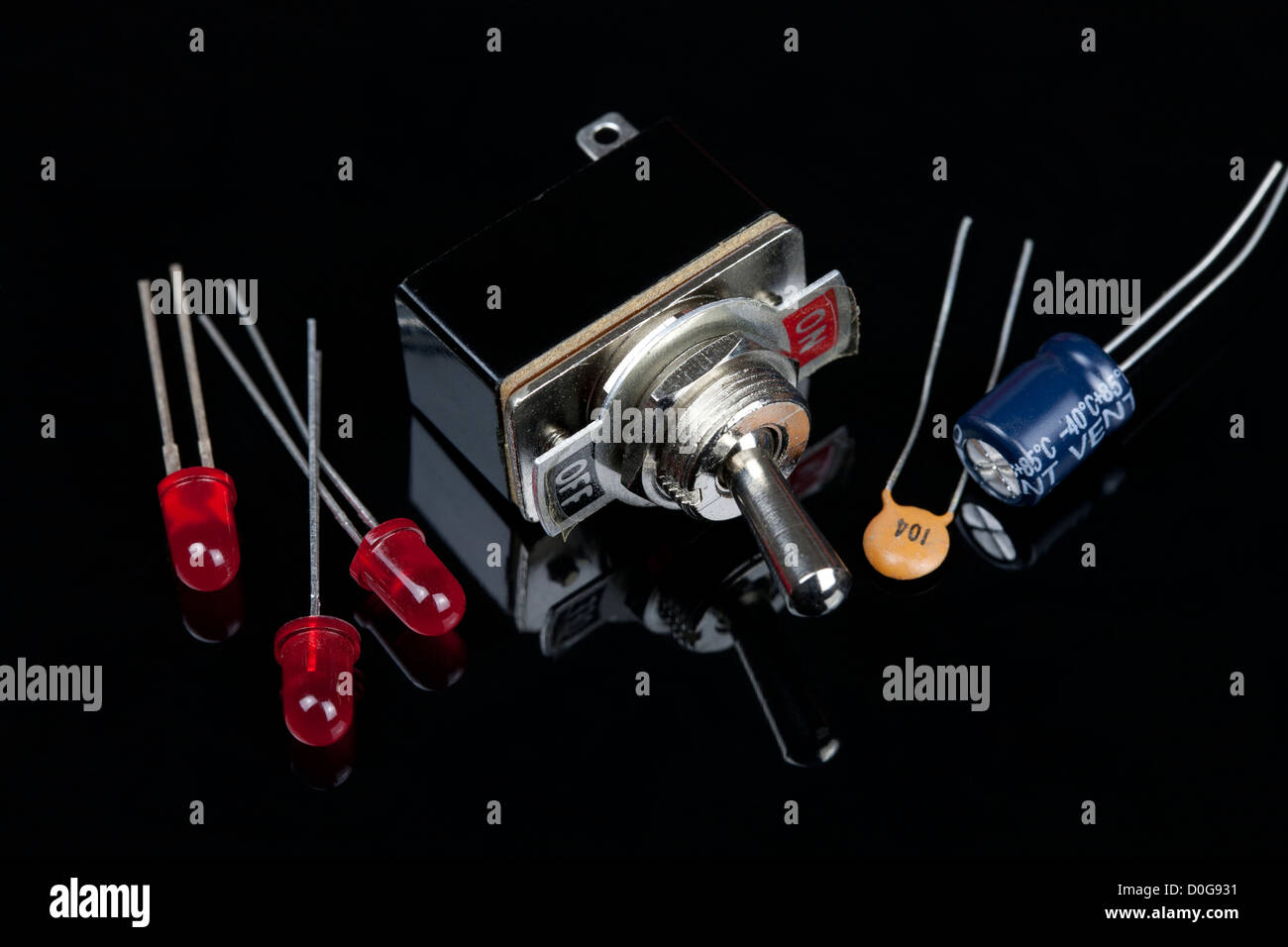 Switching off computer hi-res stock photography and images - Alamy