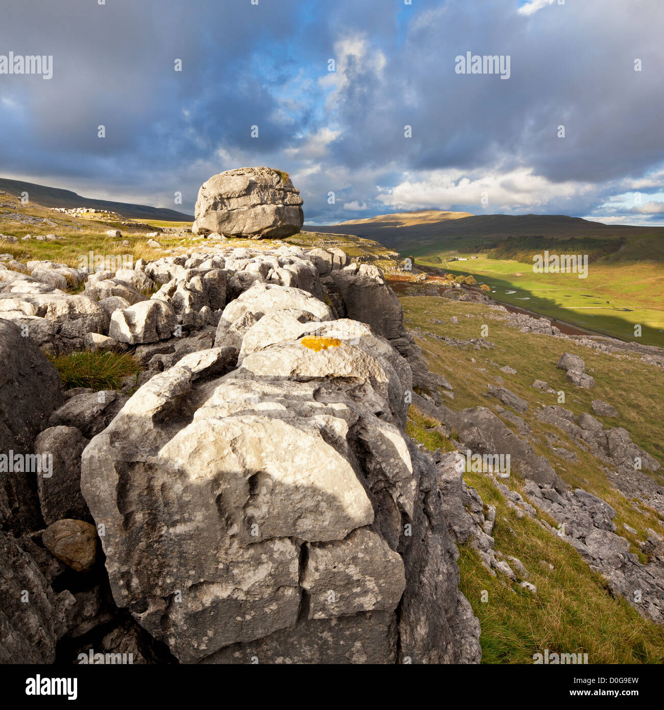 Whernside hi-res stock photography and images - Alamy