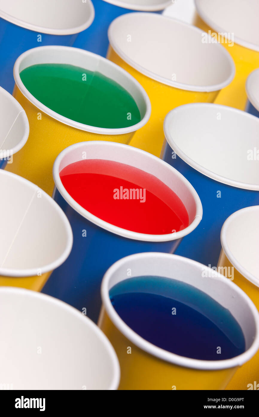 Paper cups filled water hi-res stock photography and images - Alamy