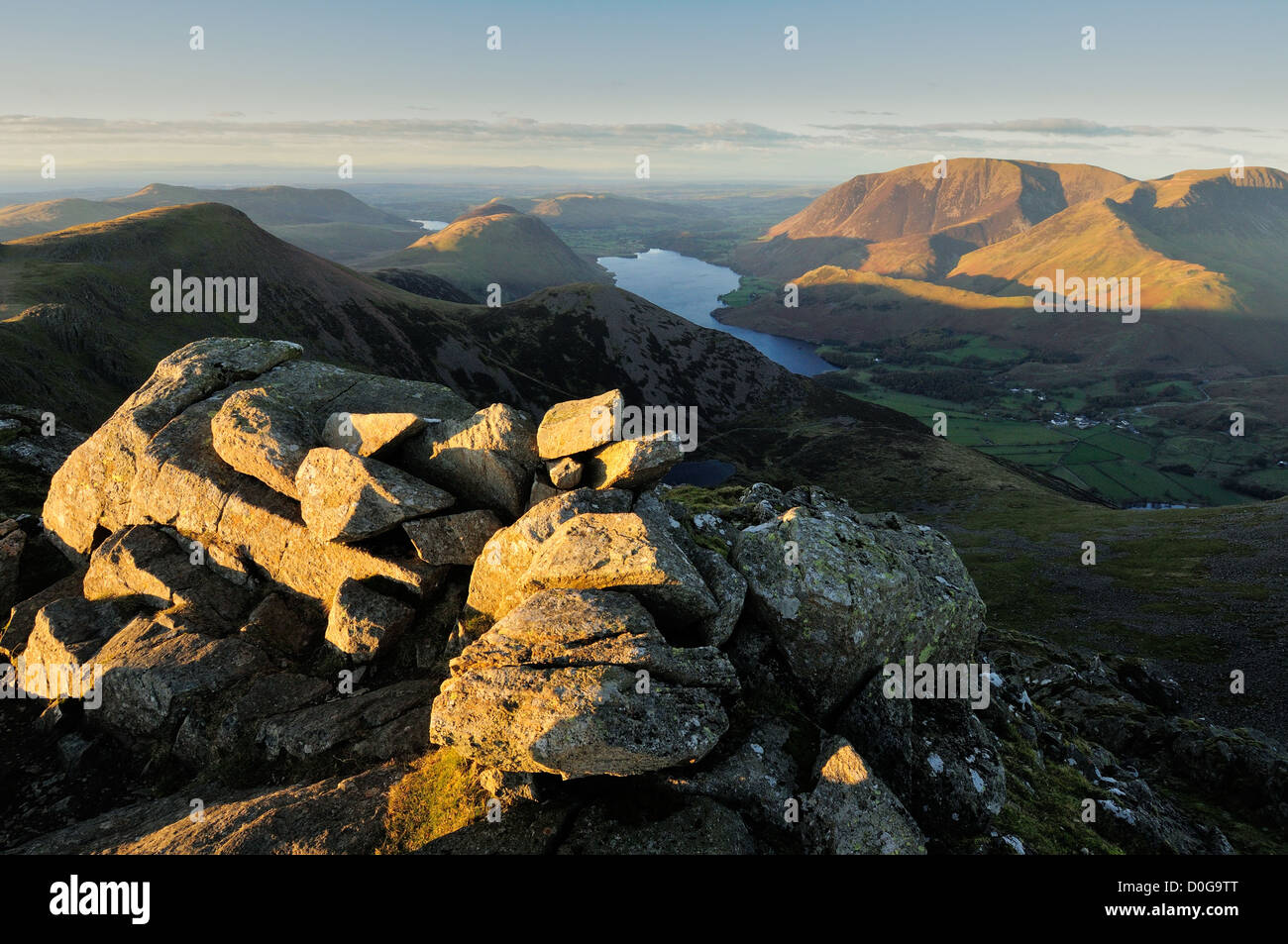Grasmoor crummock water lake district hi-res stock photography and ...