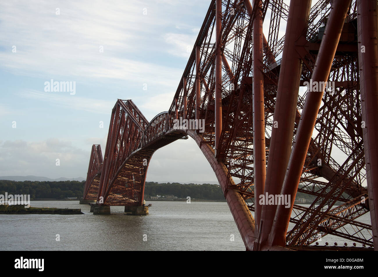Forth bridge painting hi-res stock photography and images - Alamy