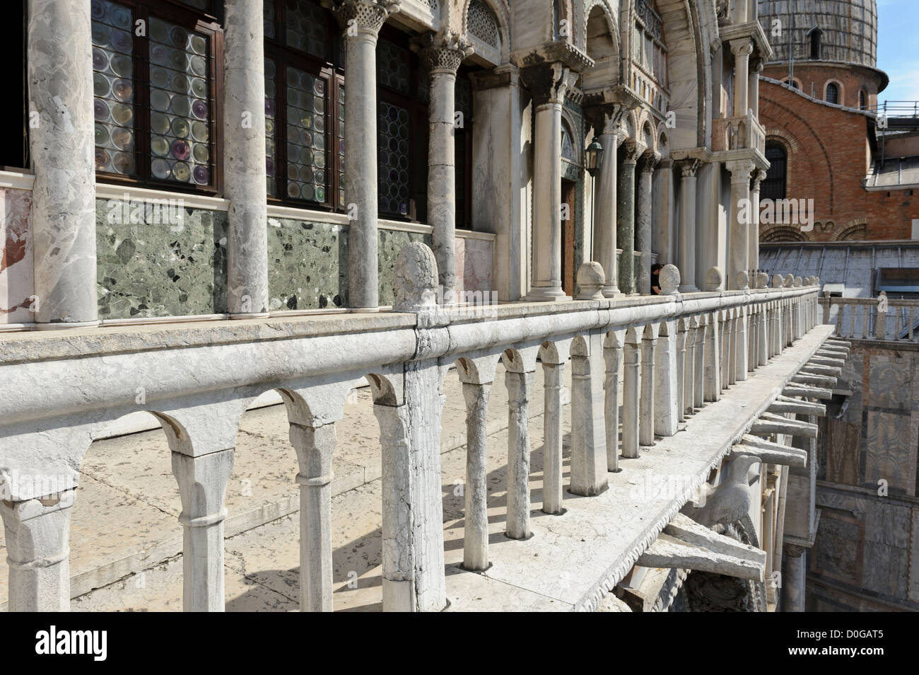 Italian renaissance balcony hi-res stock photography and images - Alamy