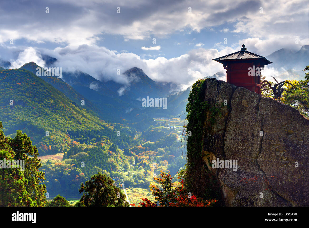 Buddhist mountain temple hi-res stock photography and images - Alamy