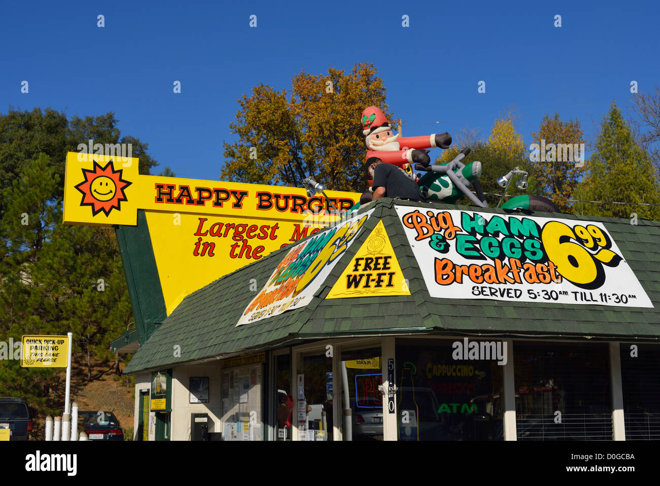 The Happy Burger restaurant in Mariposa, CA Stock Photo - Alamy