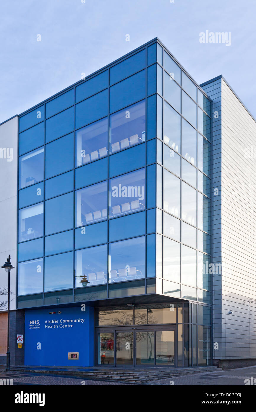 Community centre sign hi-res stock photography and images - Alamy