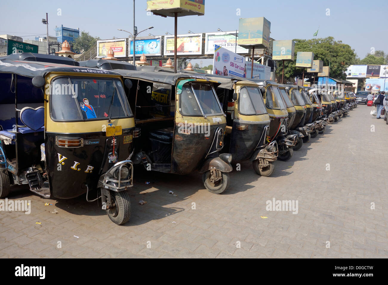 Indian Three Wheeler High Resolution Stock Photography and Images - Alamy