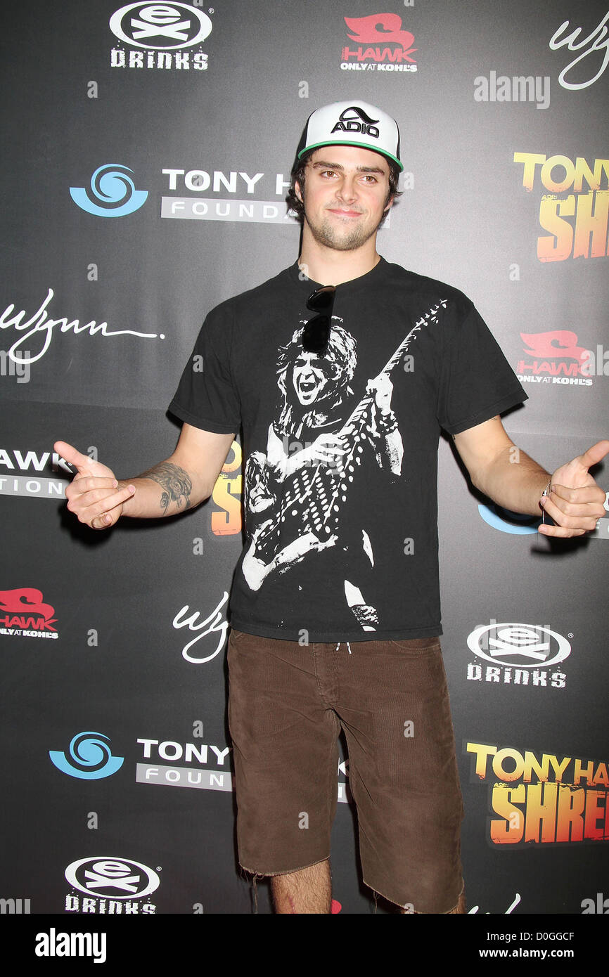 Elliot Sloan Tony Hawk: Shred presents the Stand Up For Skateparks ...