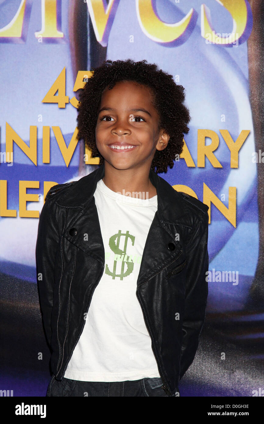 Terrell Ransom Jr. arrives at the Days of Our Lives 45th Anniversary ...