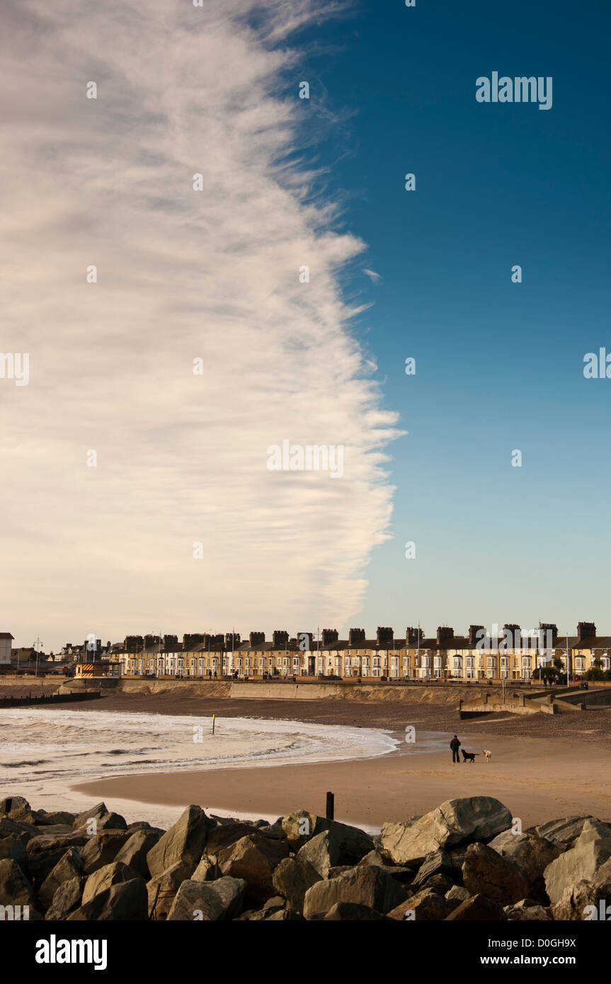 Winter Lowestoft beach and sea front Stock Photo - Alamy