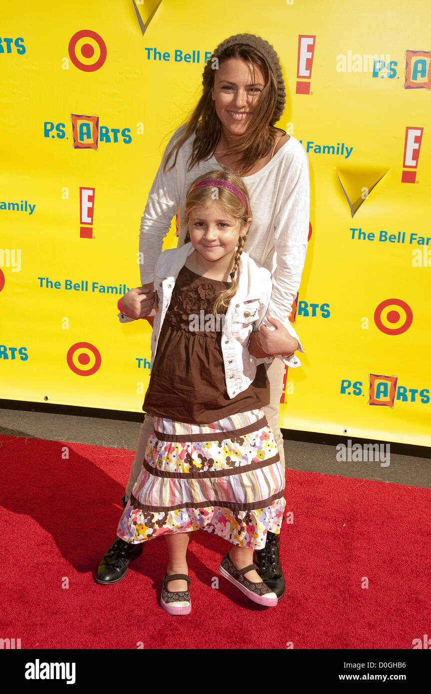 Actress Elizabeth Hendrickson and family Arts Loving Families Gather at ...
