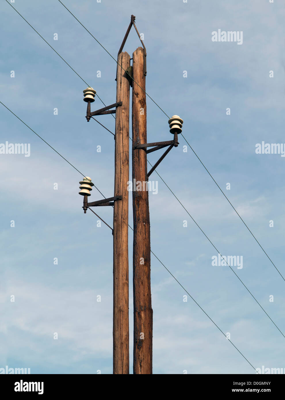 Power line pole hi-res stock photography and images - Alamy