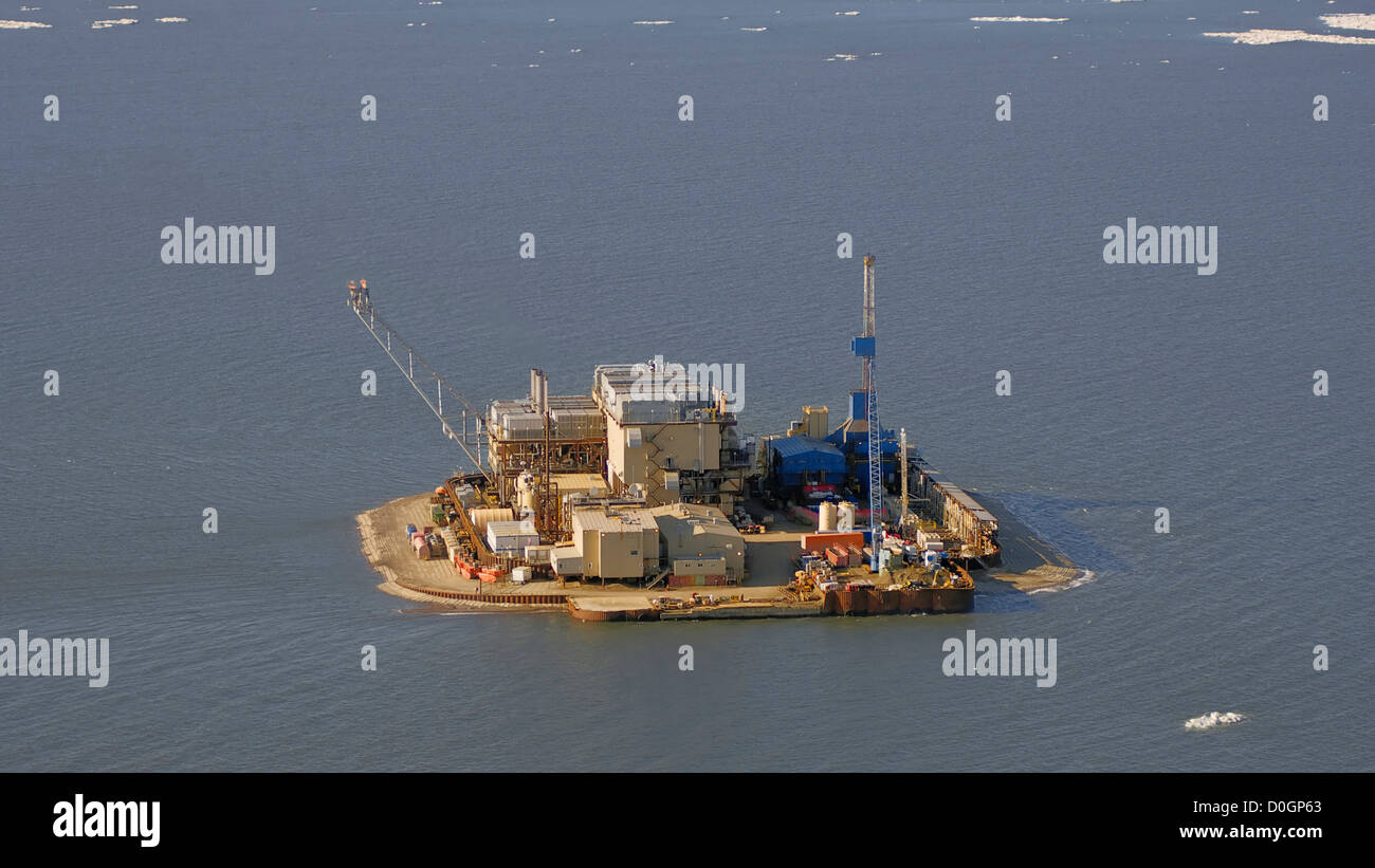 Oil Drilling Site Off Arctic Coast of Alaska Stock Photo - Alamy