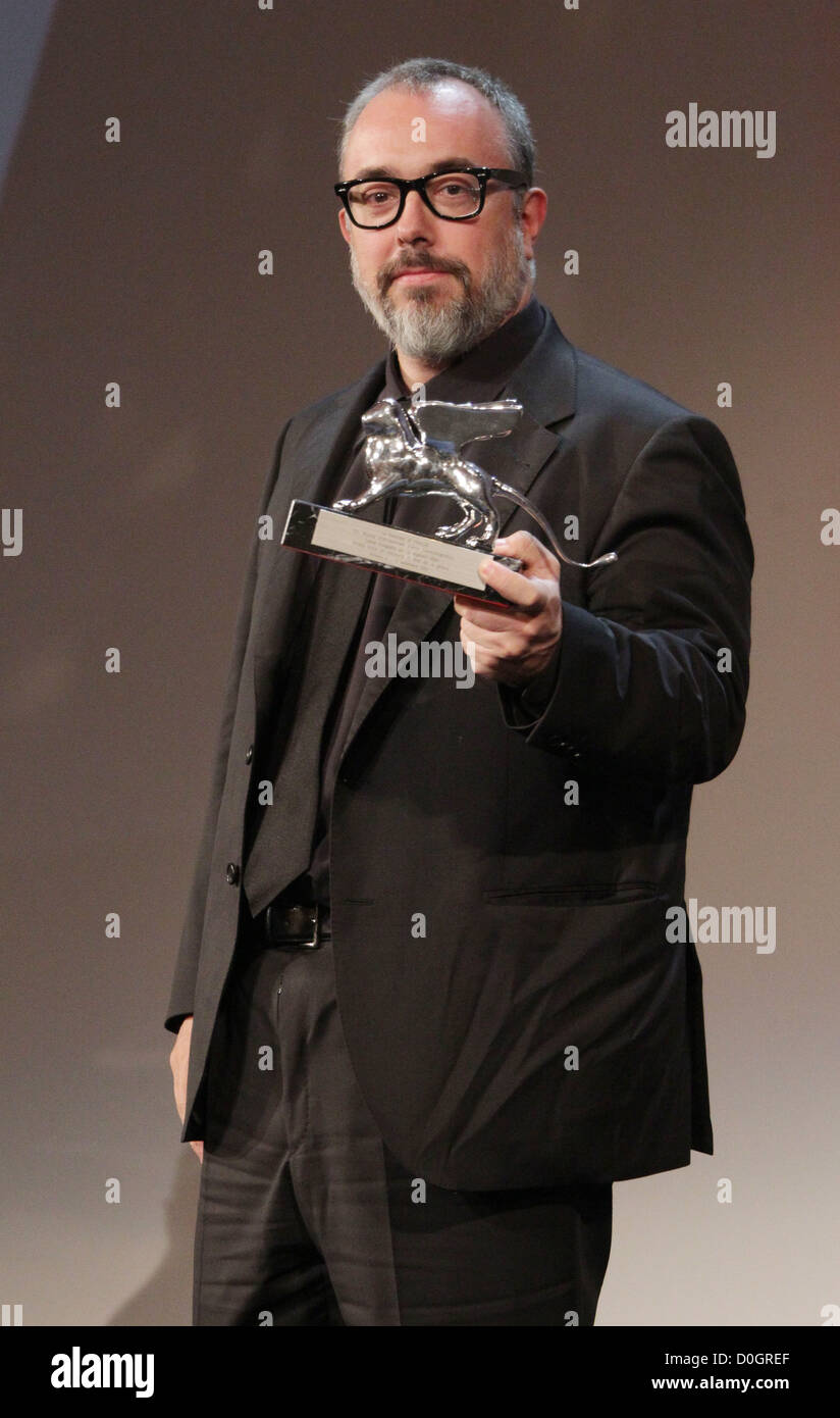 Best lion hi-res stock photography and images - Alamy