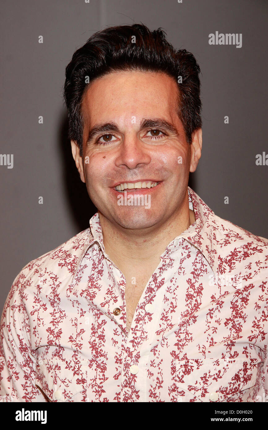 Mario Cantone A special industry reading of Charles Messina's new play ...