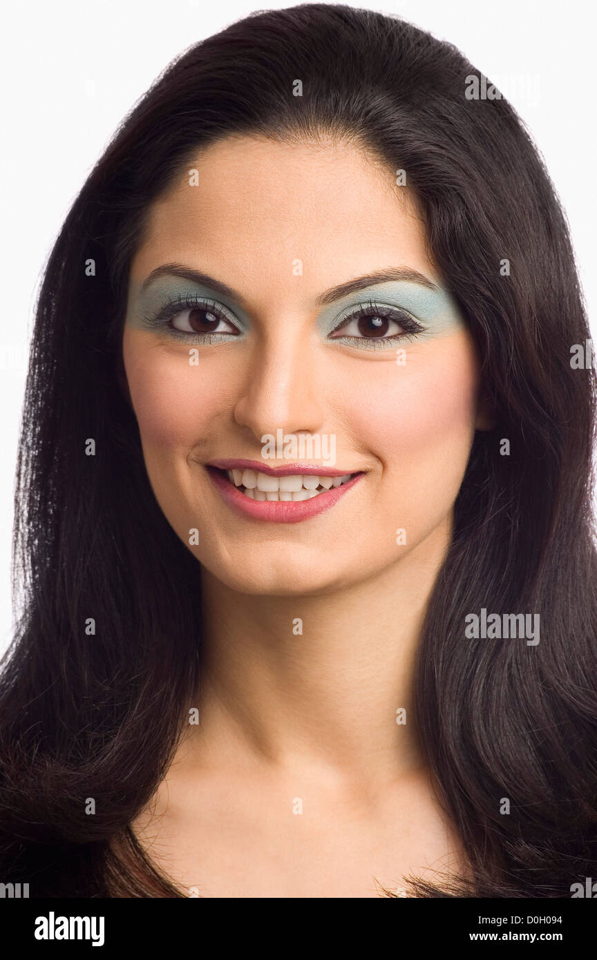 Portrait of a female fashion model posing Stock Photo - Alamy