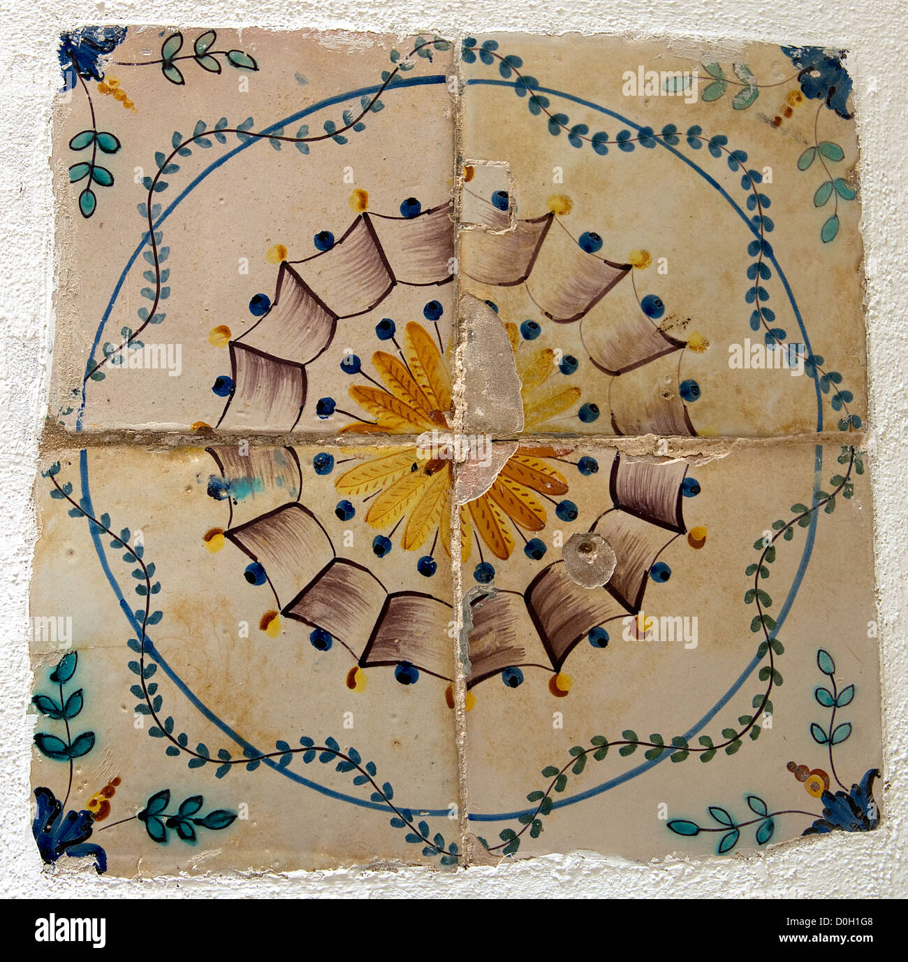 Spanish tile hi-res stock photography and images - Alamy