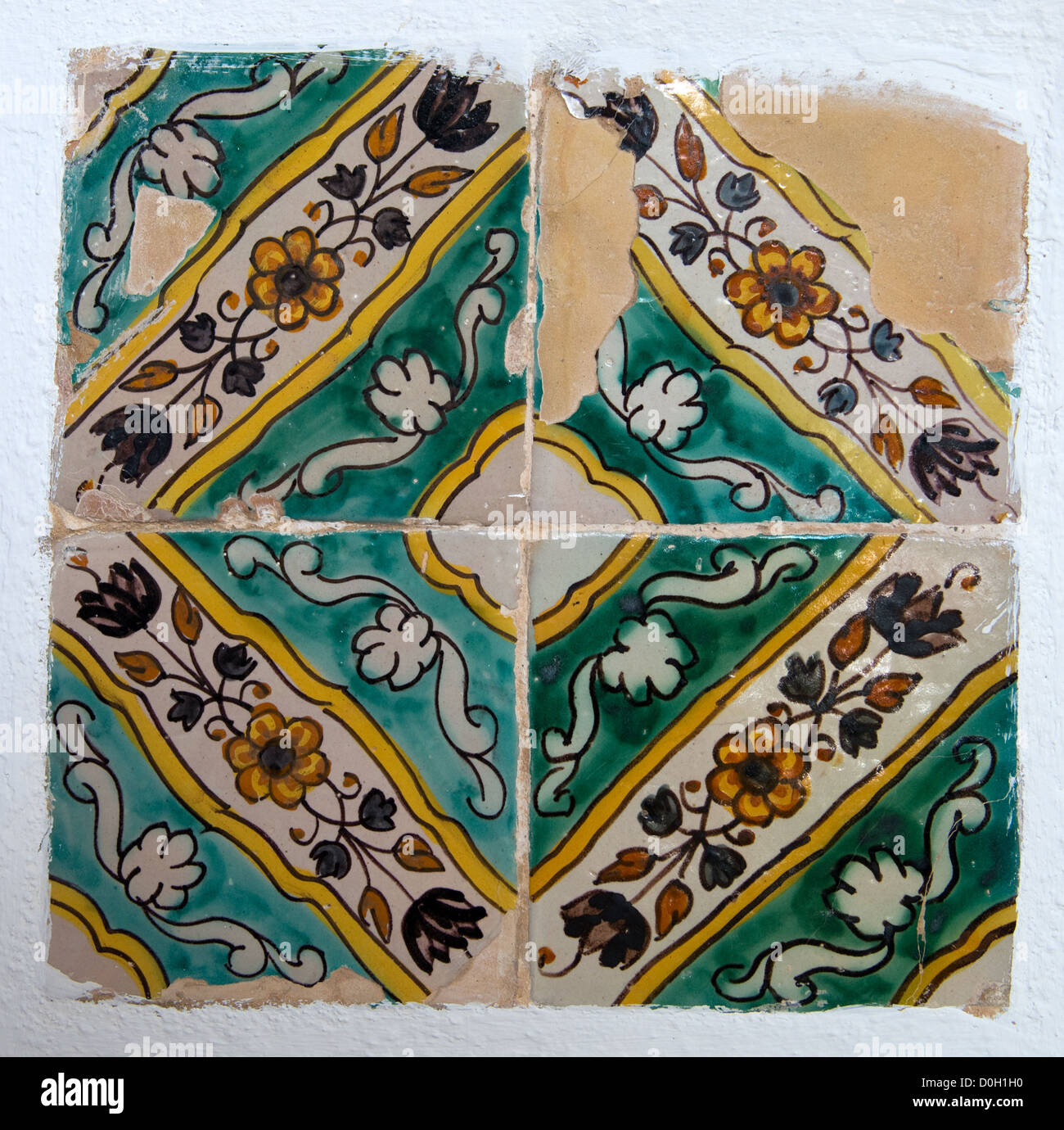 Spanish tile hi-res stock photography and images - Alamy