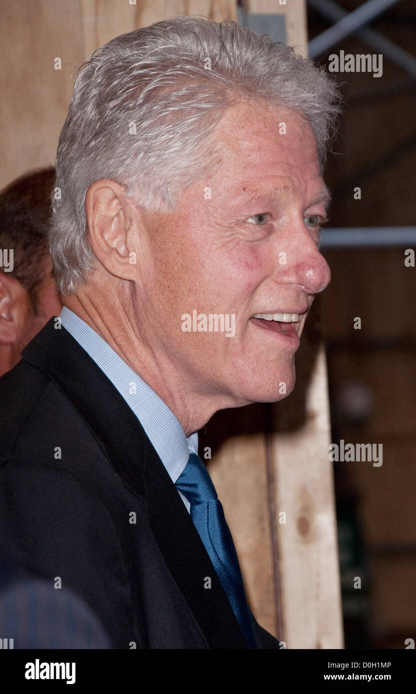 Former U.S. President, Bill Clinton taking a stroll down Broadway after ...