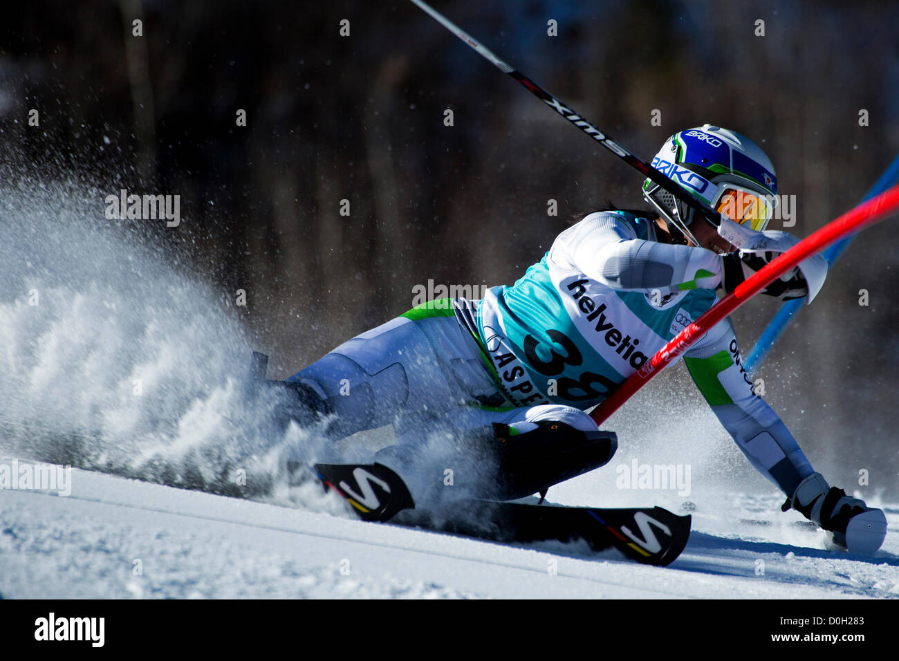 ASPEN, USA - NOVEMBER 25: Mizue Hoshi of Japan races down the course ...