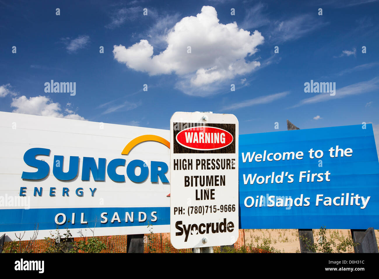 Suncor oil sands hi-res stock photography and images - Alamy
