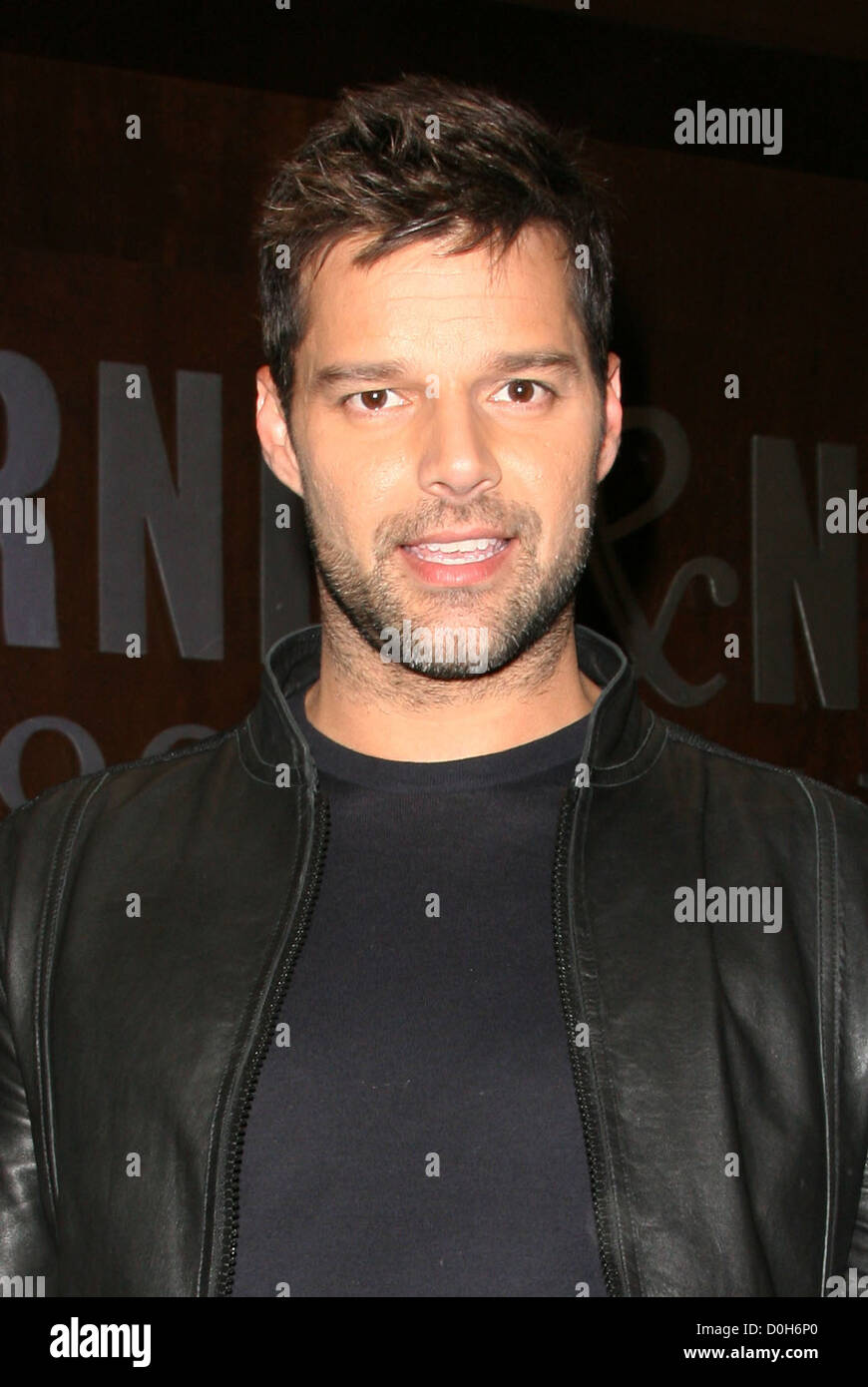 Ricky Martin Ricky Martin signs copies of his new autobiography "Me ...