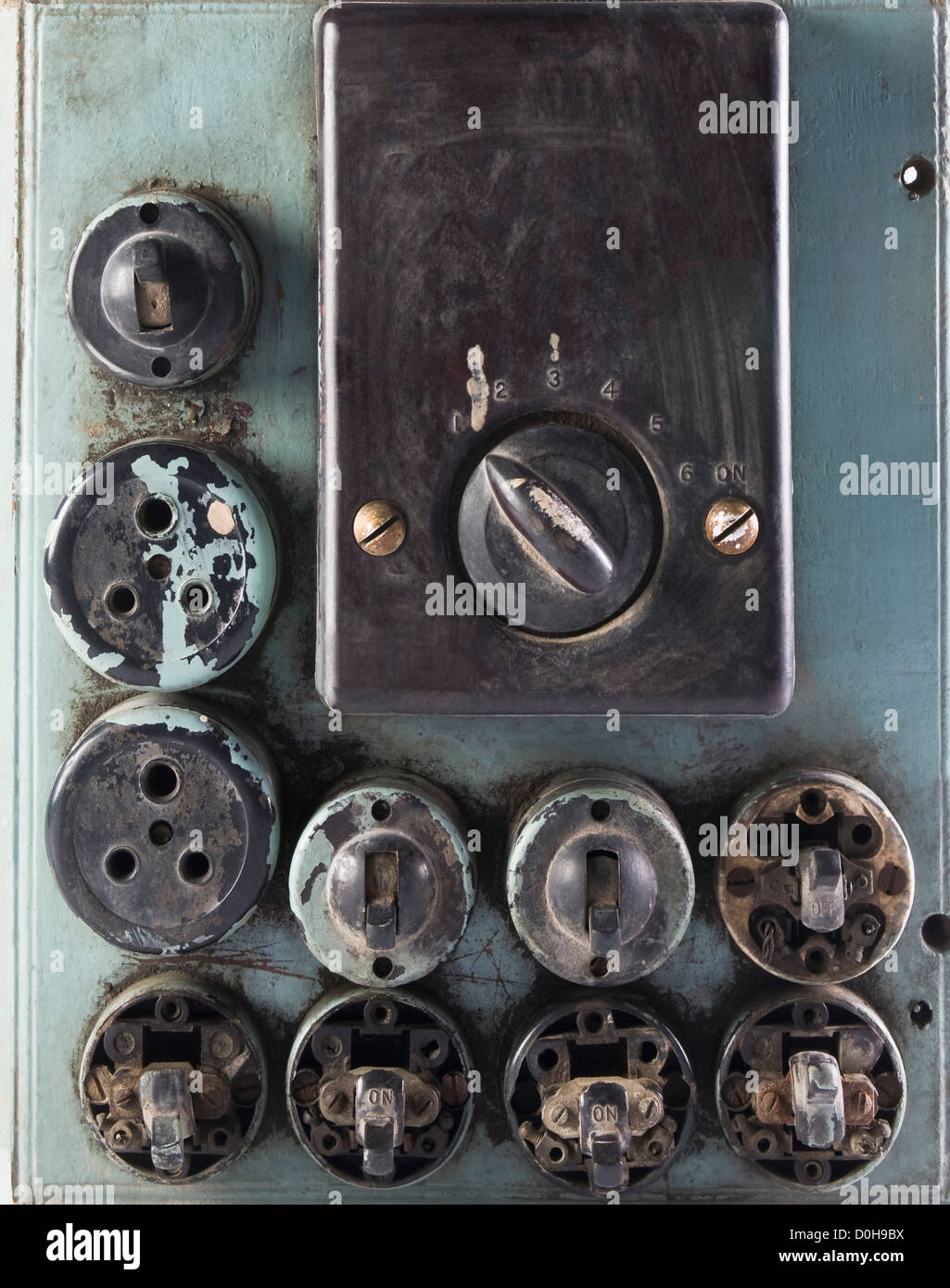 Old rusty worn light switch hi-res stock photography and images - Alamy