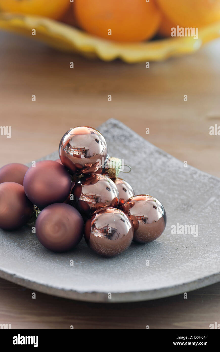 Stack of christmas balls. Reflection Stock Photo - Alamy