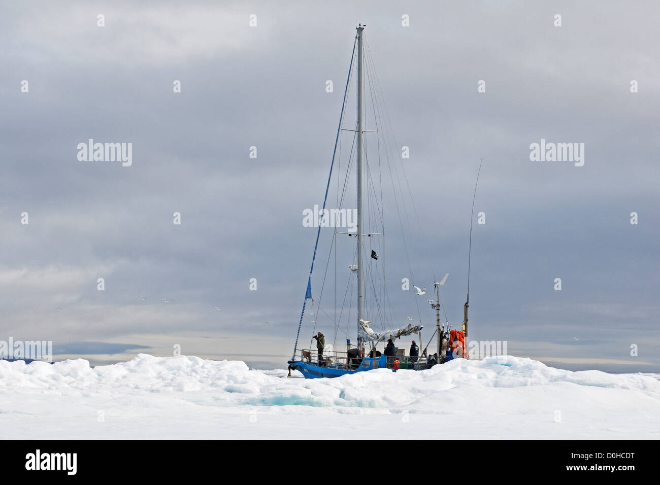 Circumnavigating hi-res stock photography and images - Alamy